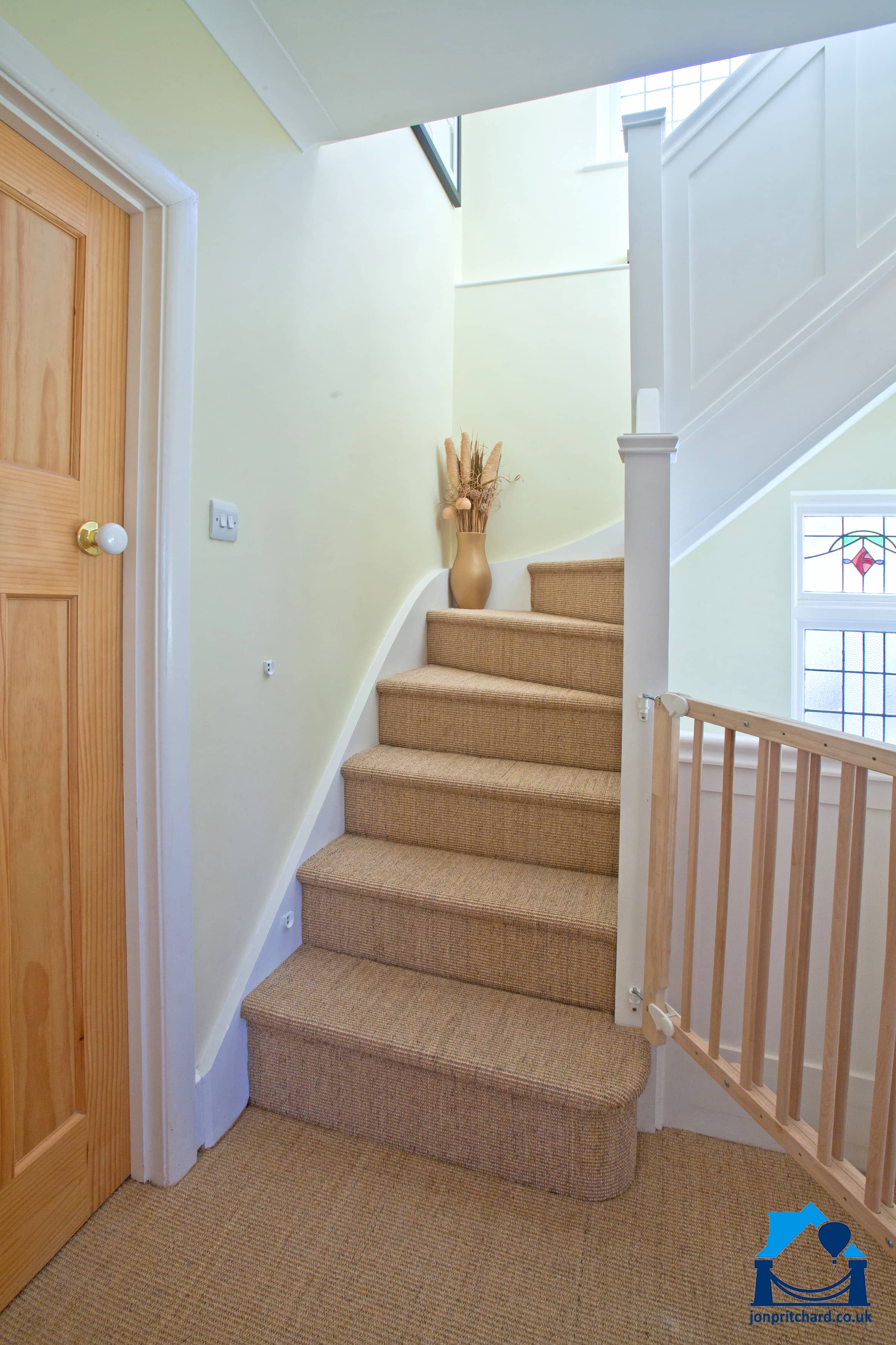 Loft conversion stairs photos | Jon Pritchard Ltd